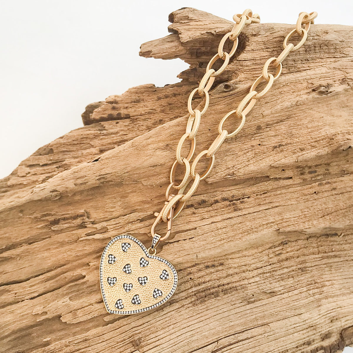Etched Chain with Scattered Hearts – Virtue Jewelry Design