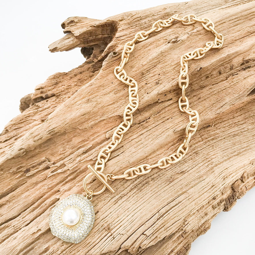 Pearl Oyster on Helix Chain – Virtue Jewelry Design