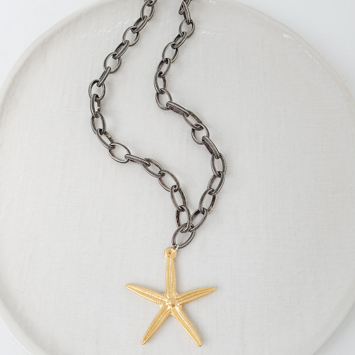Etched Chain w/ Starfish – Virtue Jewelry Design
